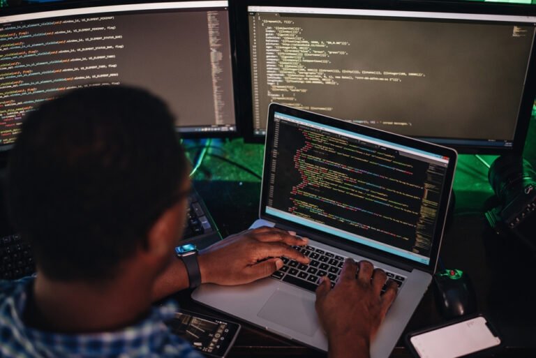 Laravel Web Development Company | App Services | iTechVision